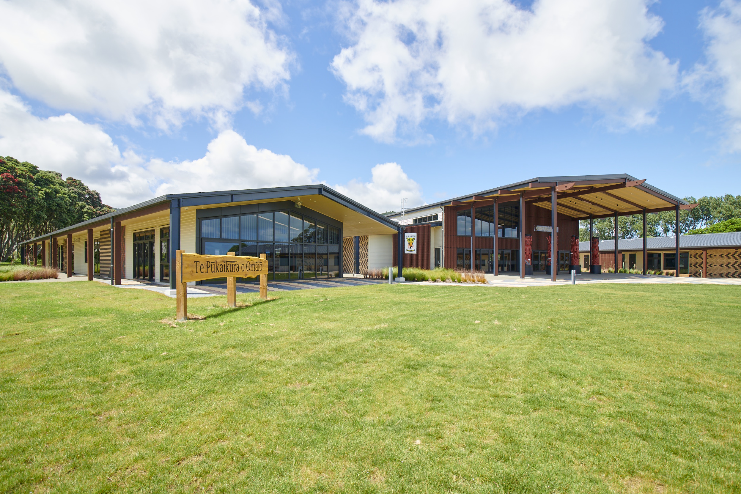 Te Kura o Te Whānau a Apanui - Livingstone Building | Construction ...